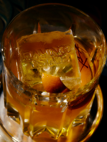 Pink French Cocktail – Flamingo Estate